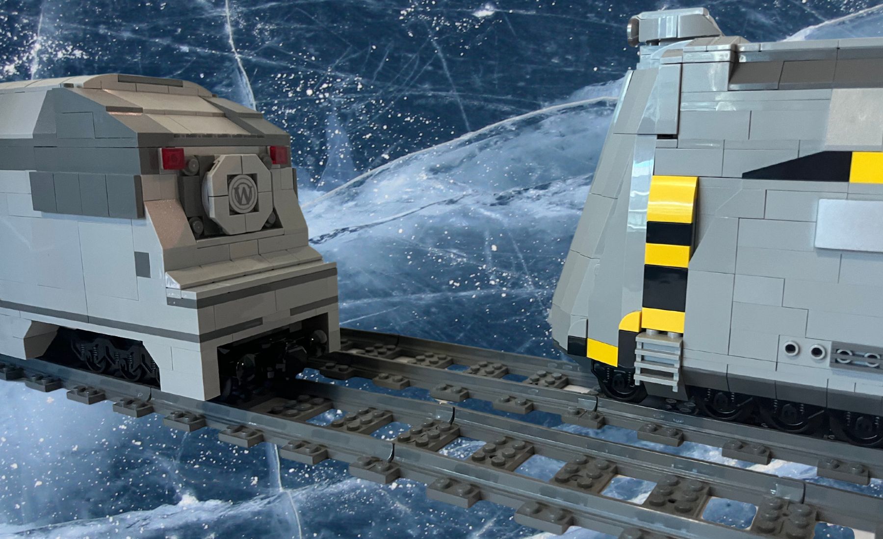 “Big Alice, forty cars long, versus Snowpiercer…” – Sci-Fi Briks